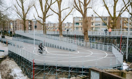 Ramps across the water | Stageco